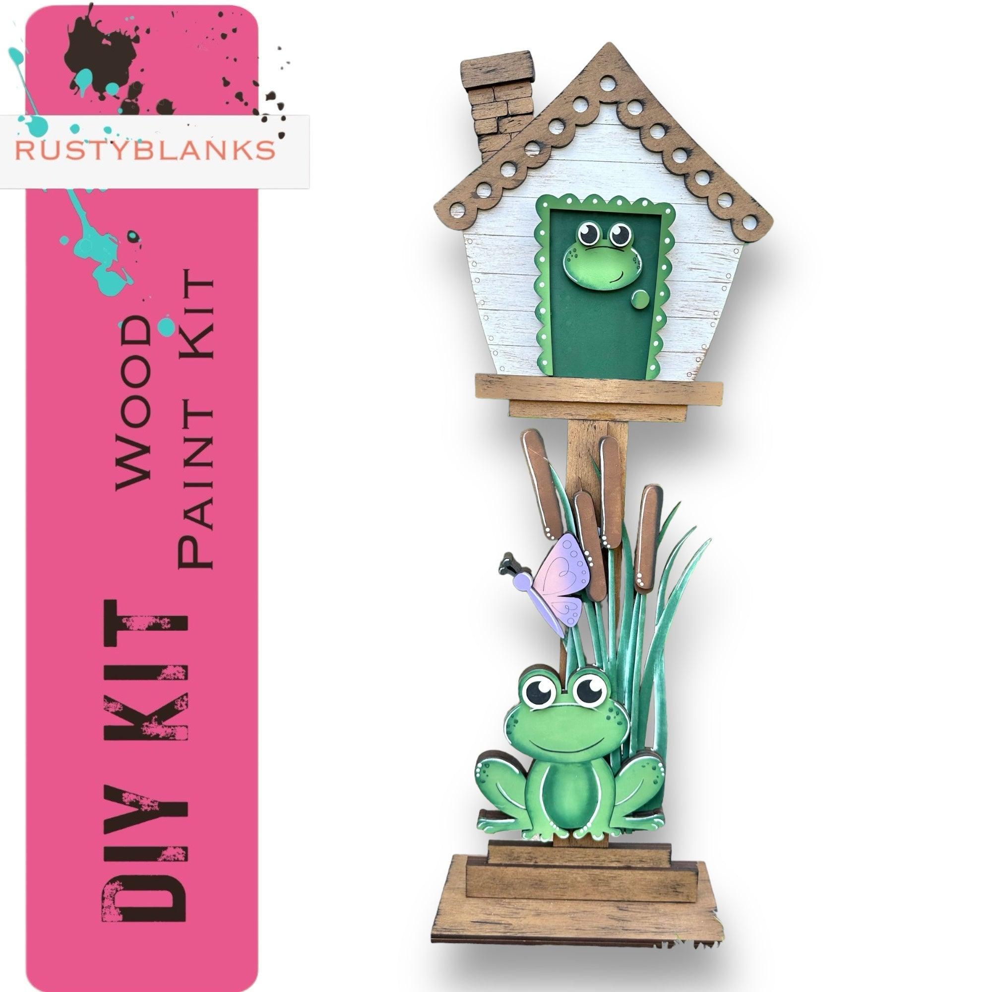 Frog Insert for our Interchangeable Birdhouse Post – RusticFarmhouseDecor